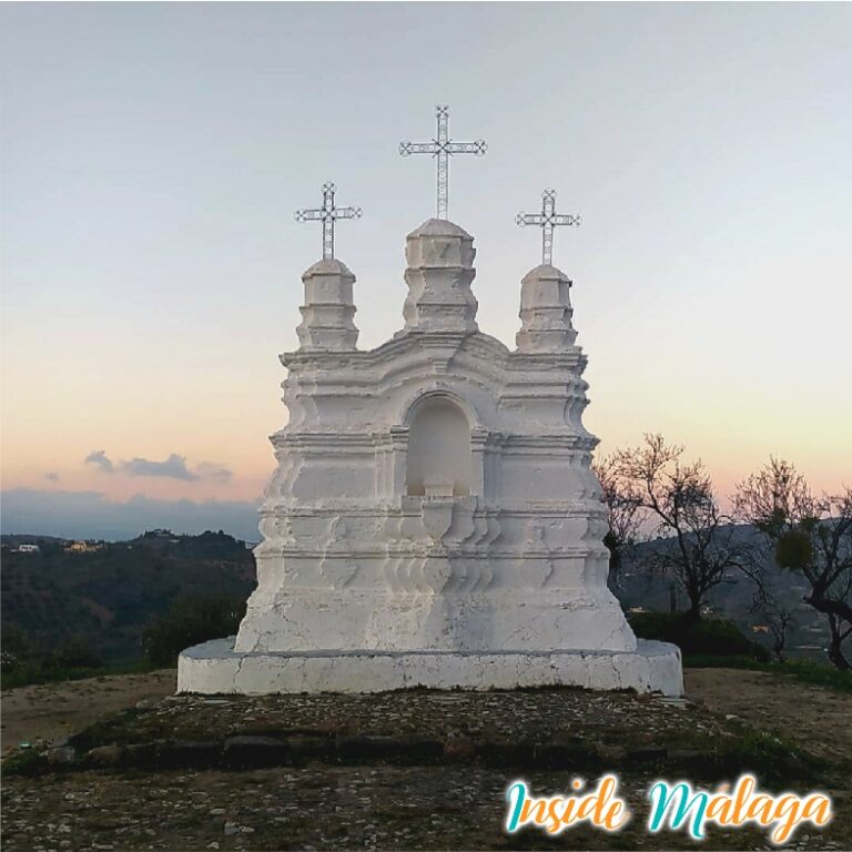 Monda Pueblo | Castillo de Monda - Inside Malaga